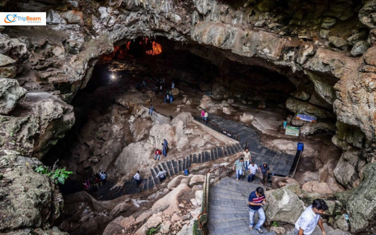 5 Historic Caves in India that you must visit on your next vacation ...
